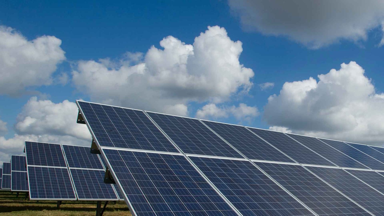 SunRayG Solar – Best Solar Panel Company | Solar Energy Solutions ...